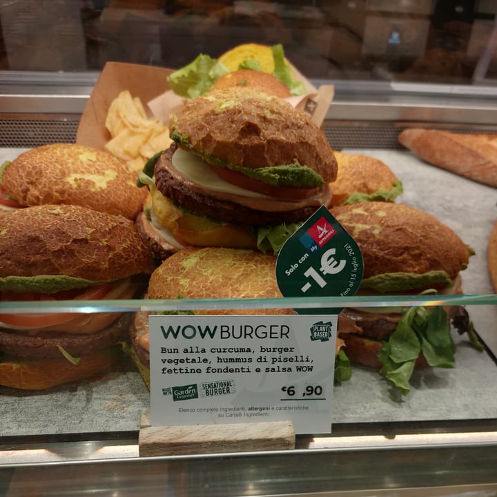 Autogrill Italy Wow burger Review | abillion