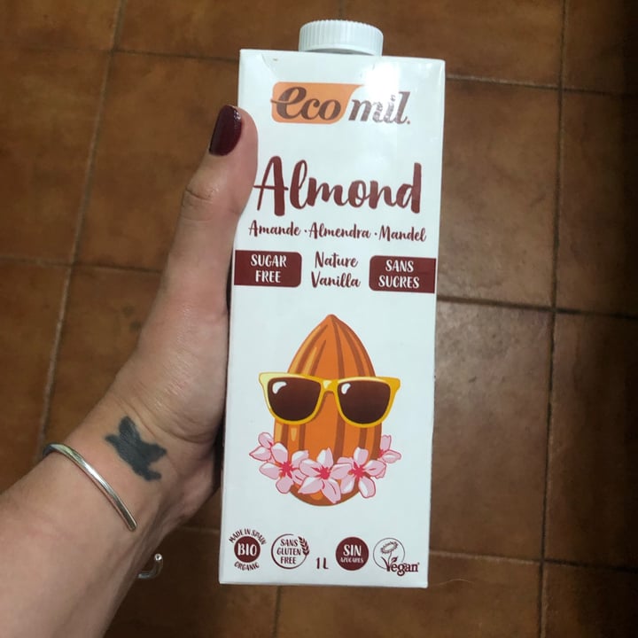 Ecomil Bebida de almendra Review | abillion