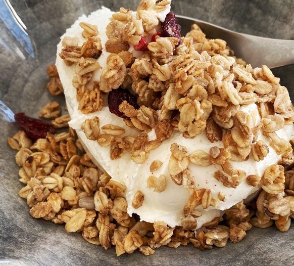 Risenta Granola Vanilla & Cranberry Review | abillion