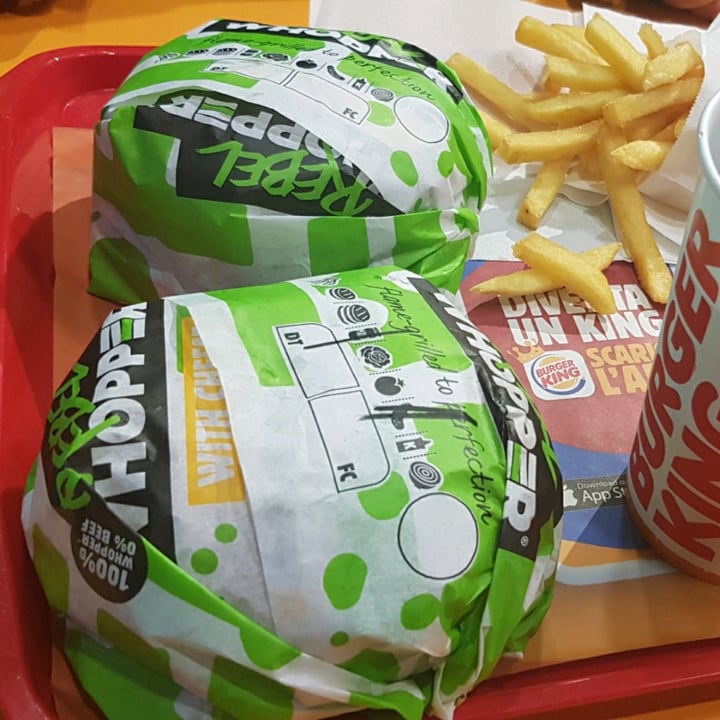 Burger King Napoli, Italy Rebel Whopper Review | abillion