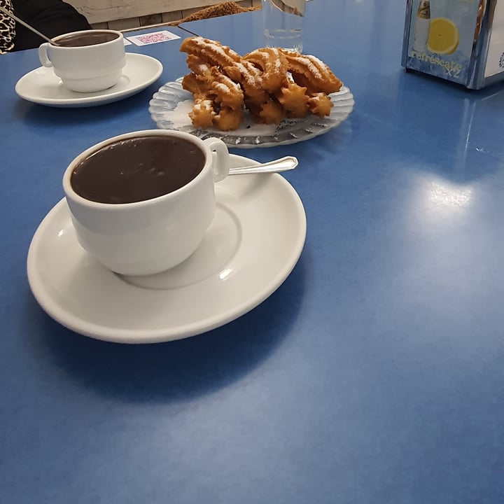 Chocolatería Áliva Santander, Spain Chocolate con churros Review | abillion