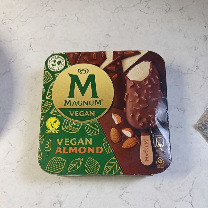 Magnum Magnum Vegan Almond Review | abillion