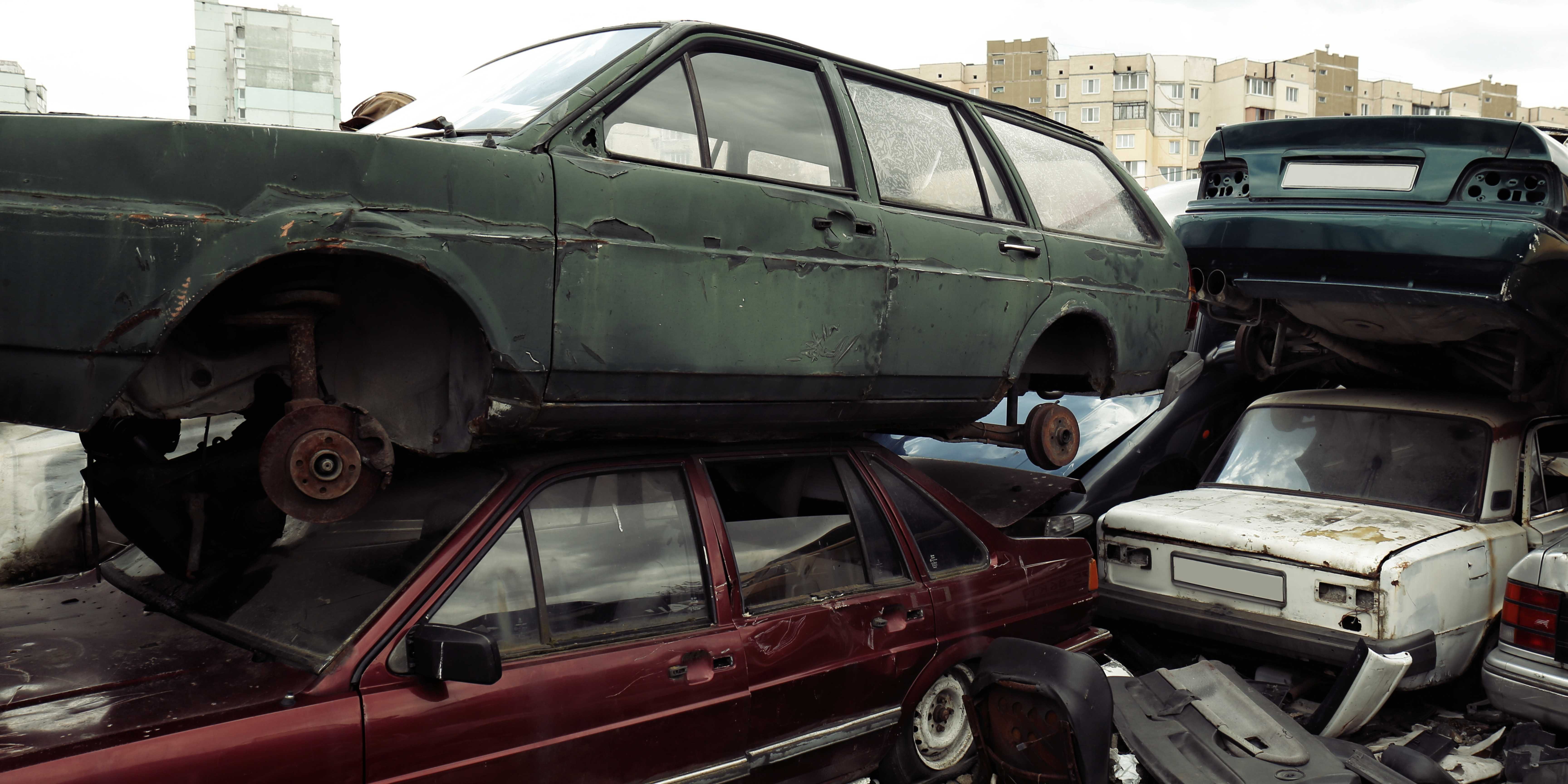 A Comprehensive Guide to Salvaging Cars in the UK