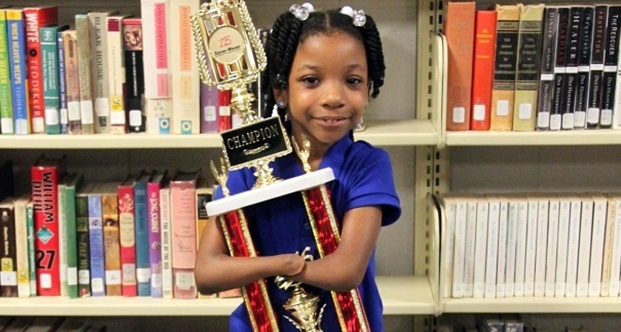 Girl Born Without Hands Wins National Handwriting Competition – Special ...
