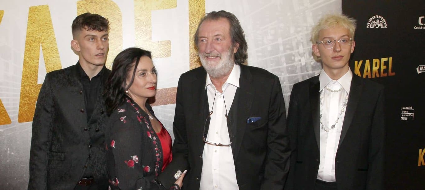 Syn Bolka Polívky to neměl v životě jednoduché. Poznamenala ho drsná šikana