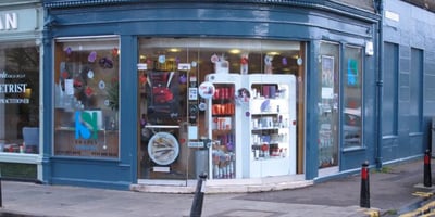 Shapes | 21, Brighton Place, Edinburgh - salonspy