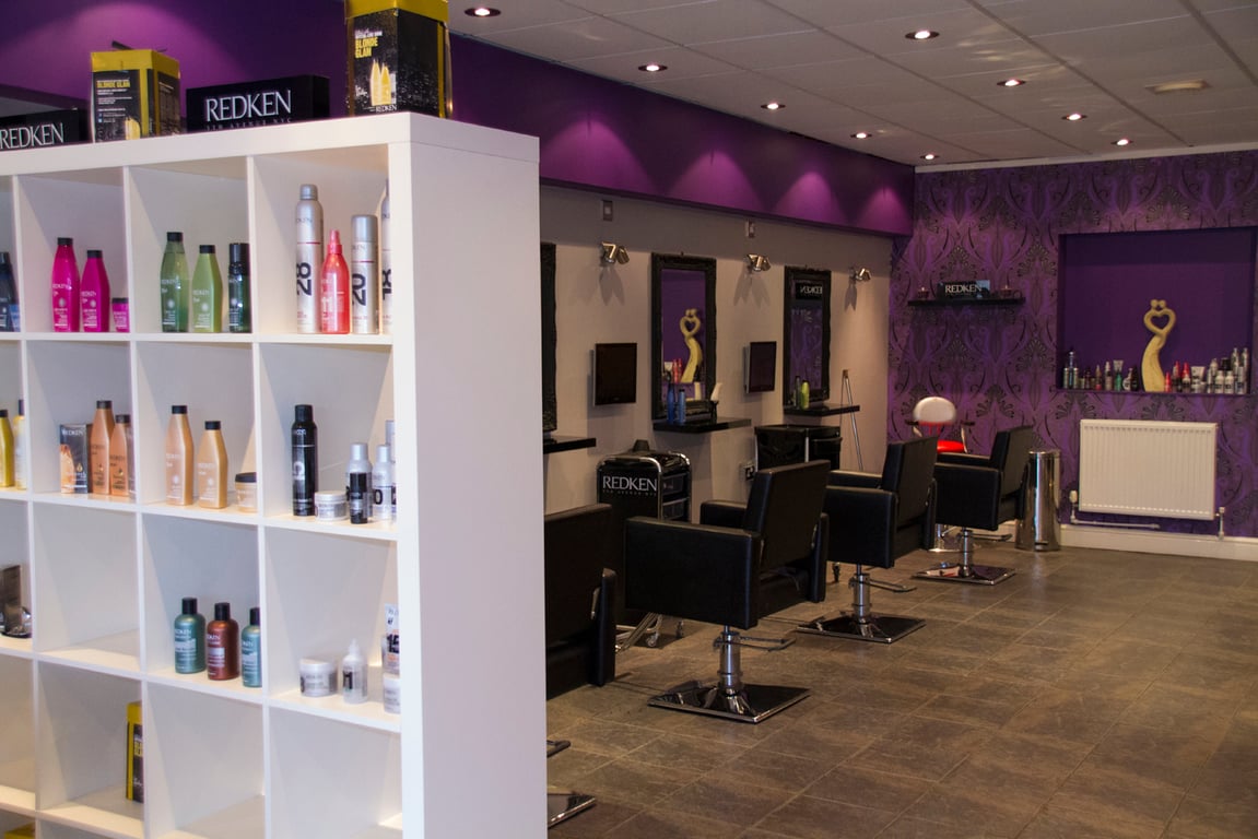 Madames Hair & Beauty in Swindon - salonspy