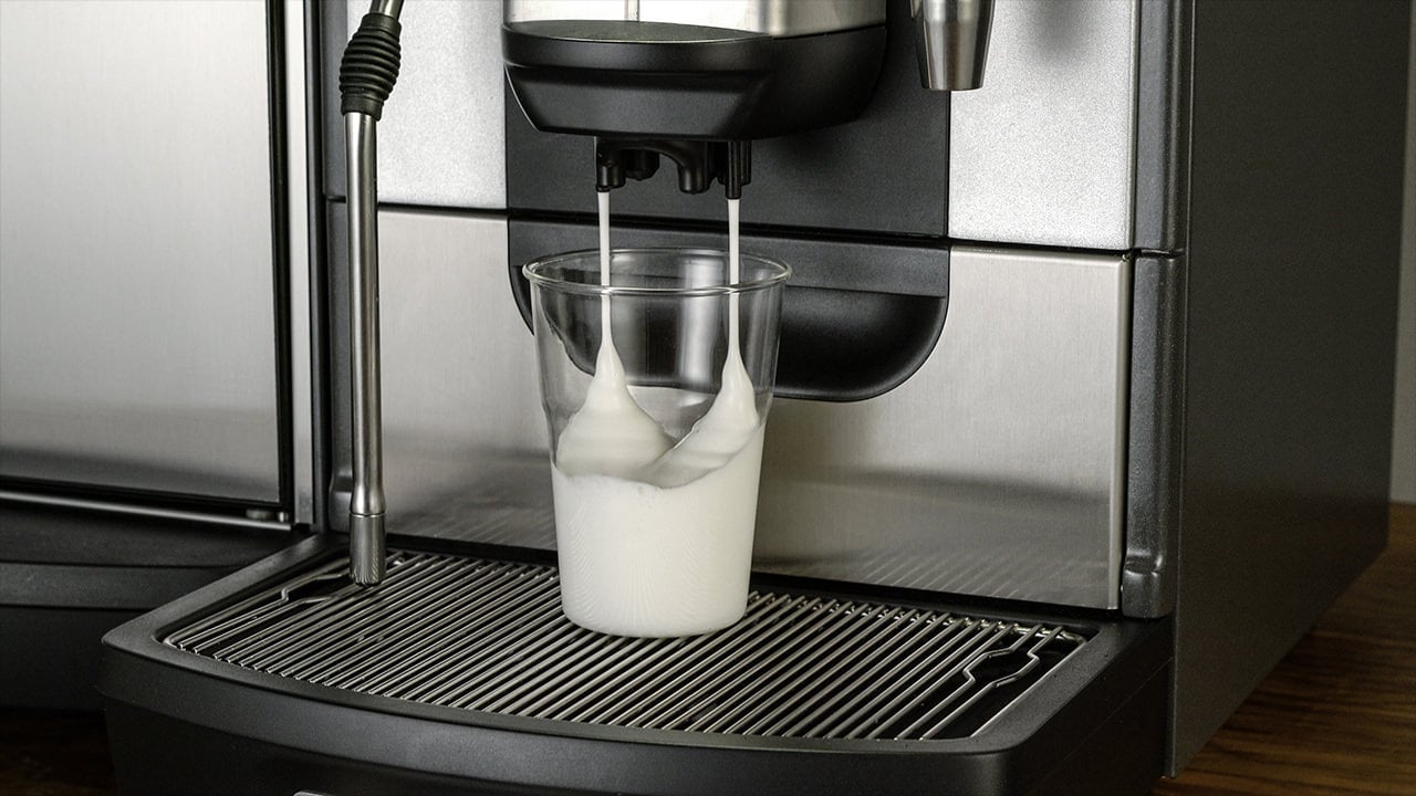 R42 - Fresh Milk Bean to Cup Commercial Coffee Machine