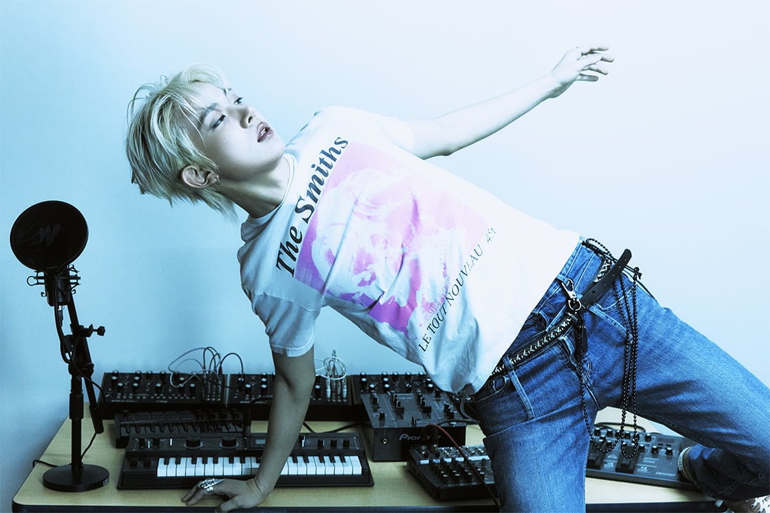 EVAN Unveils Artistic Side in 'RIDE OR DIE' Teasers :: K-POPIT