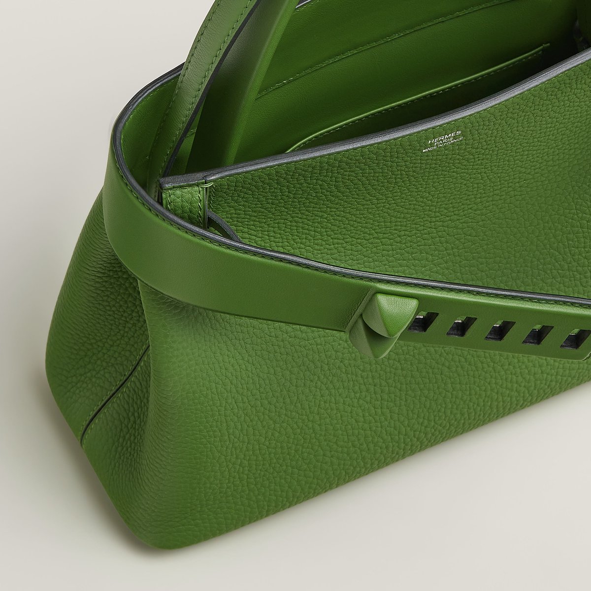 Hermès Medor bag Vert Yucca Swift Calfskin | BagUSeek