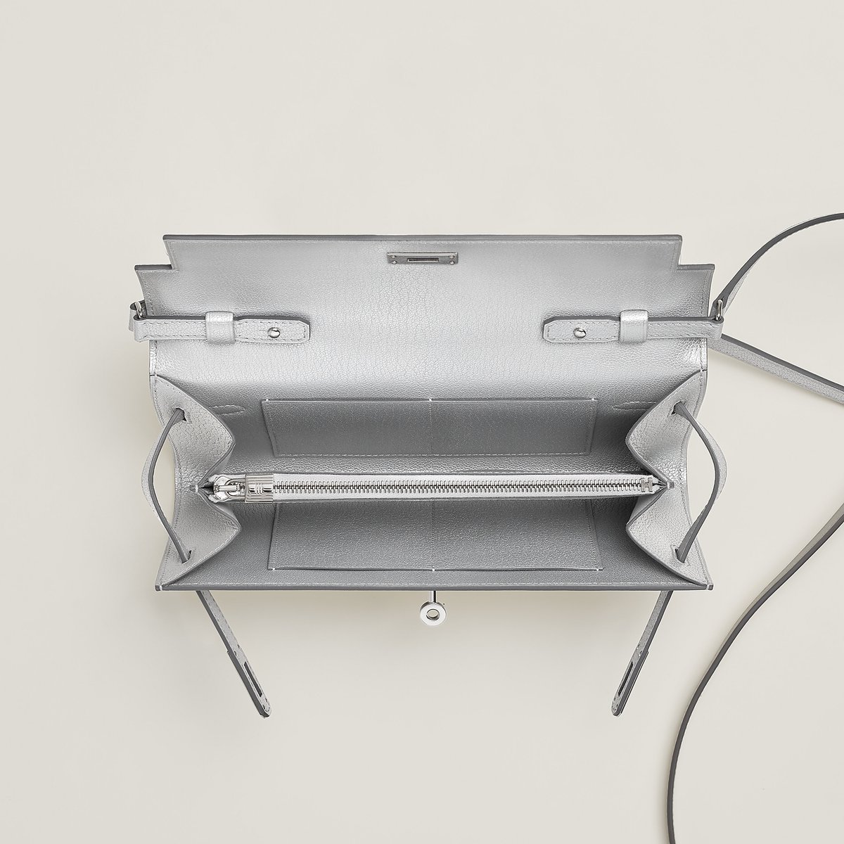 Hermès Kelly Classique To Go wallet Silver | BagUSeek