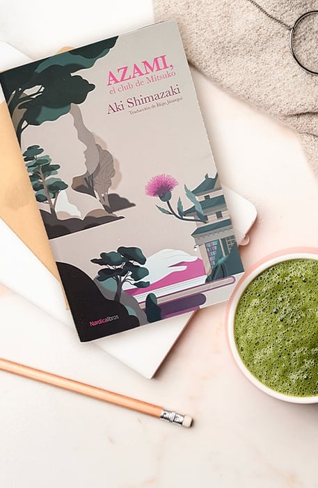 Azami, el club de Mitsuko, la elegante y poderosa prosa de Aki Shimazaki
