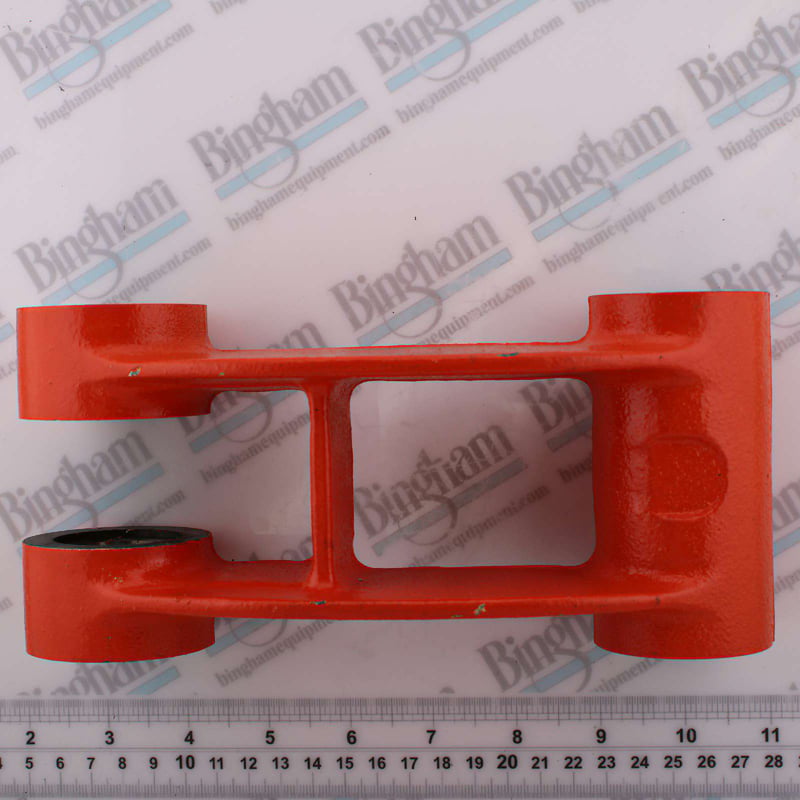 Kubota RA028-66703 Assembly Link, Bucket | OEM Kubota Parts | Bingham ...