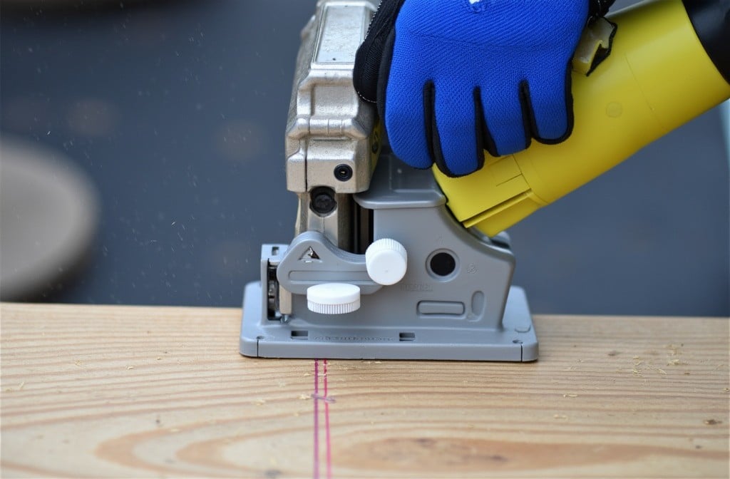 Beginner Tips: How to Use Power Tools for Your DIY Projects