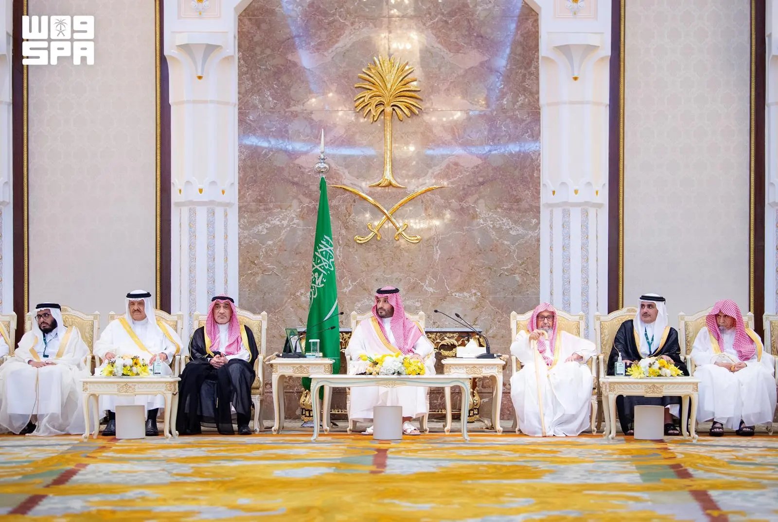 ولي العهد يستقبل المهنئين بعيد الأضحى بقصر منى ويؤكد اعتزاز القيادة ...