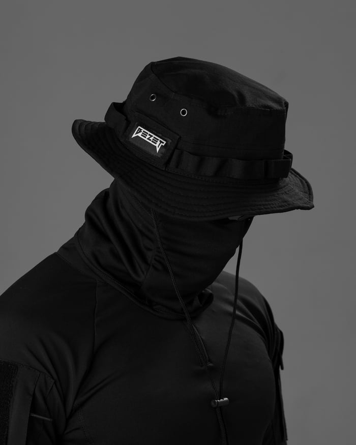 BEZET – інтернет-магазин стильного, молодіжного одягу