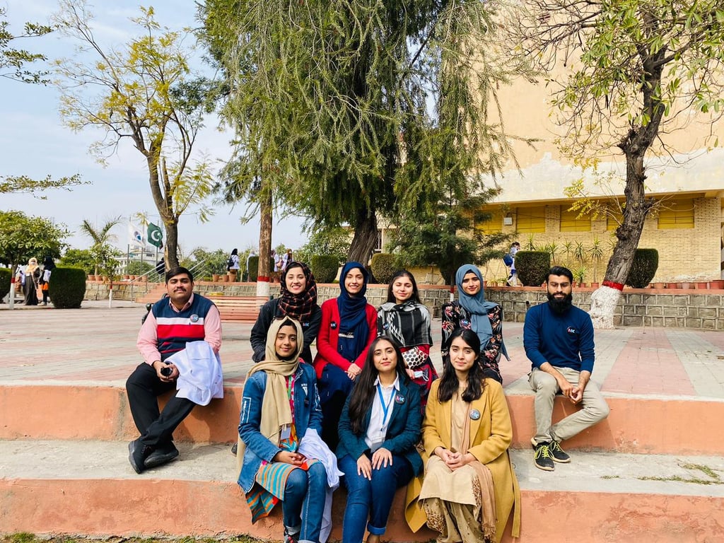 Campus Associate Program | CAP | MedAngle