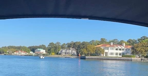Broad Bay Private Pontoon Charter in Virginia Beach | Greetwell
