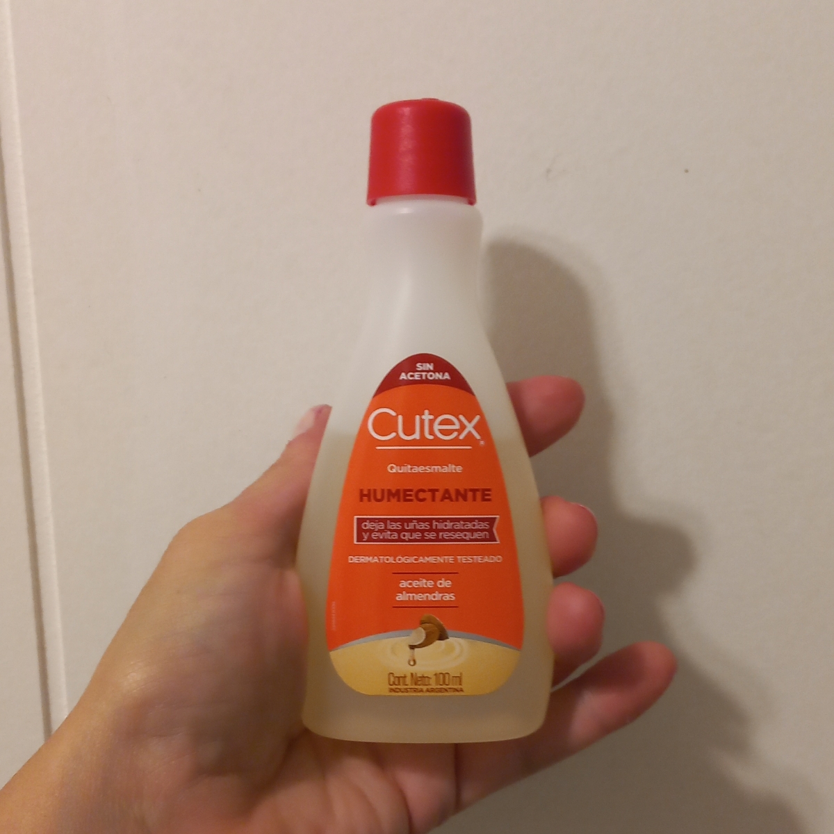 Quitaesmalte Humectante from Cutex - Vegan Product Reviews & Ratings ...