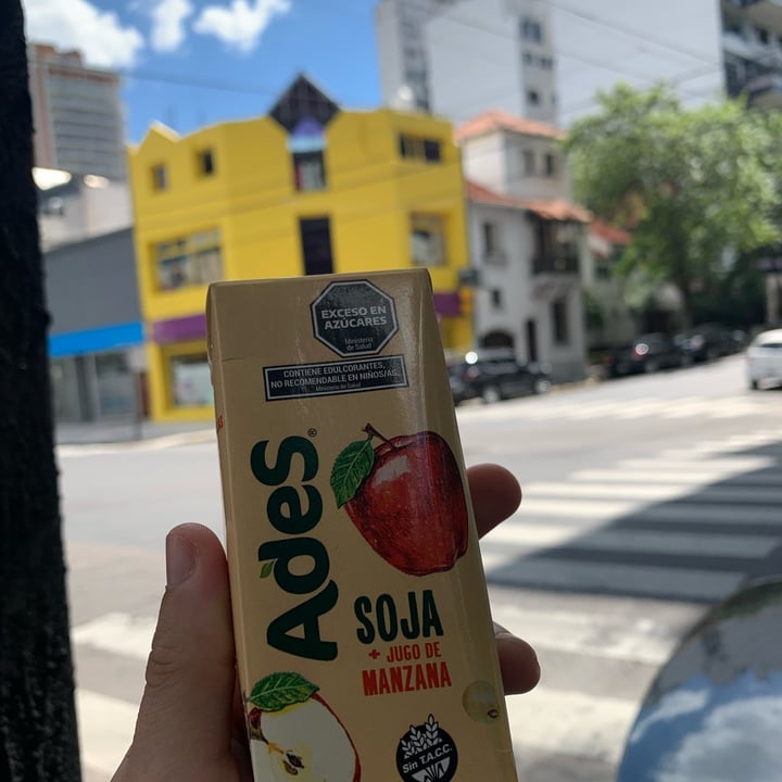 Ades Soja + Jugo de Manzana Review | abillion