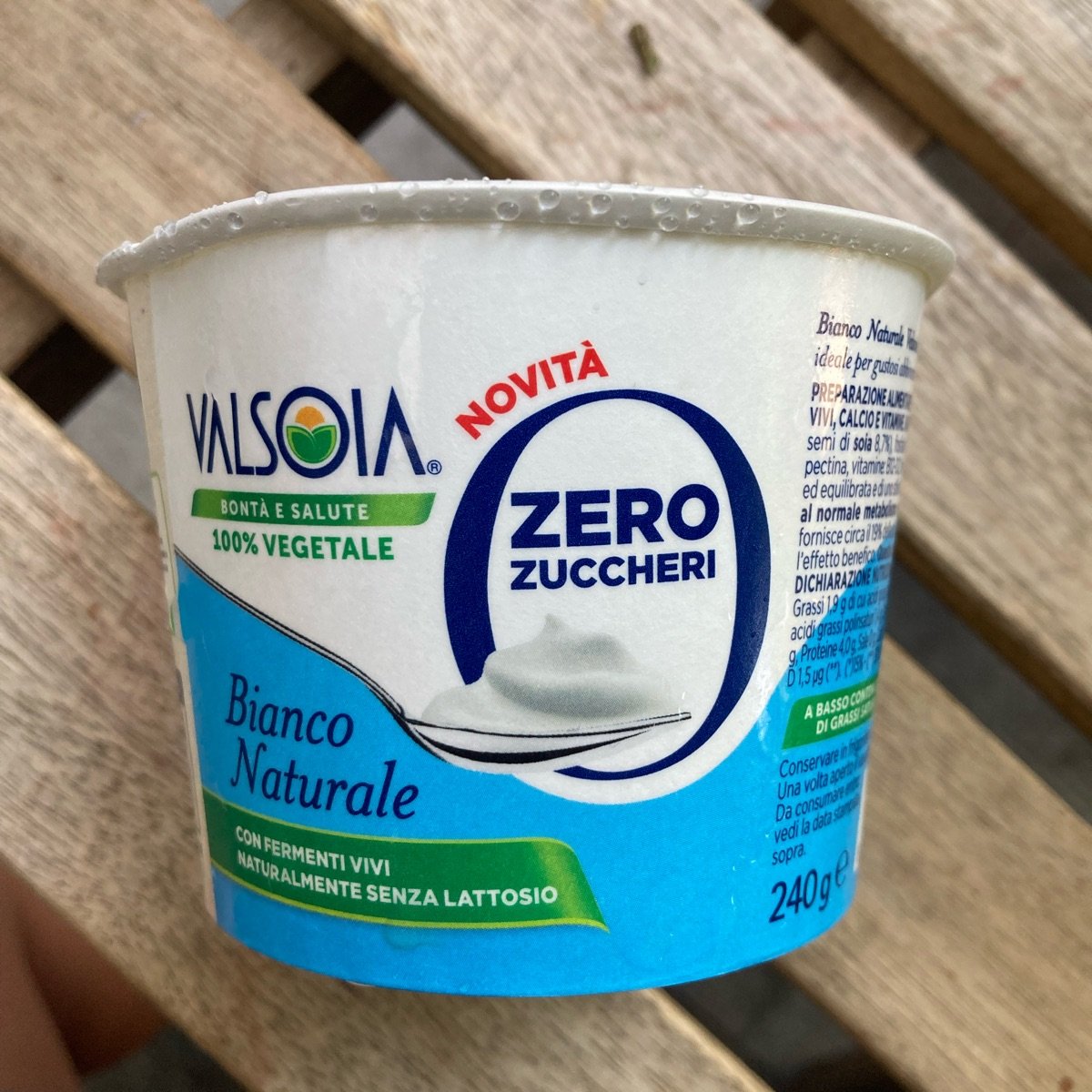 yogurt di soia al naturale zero zuccheri from Valsoia - Vegan Product ...