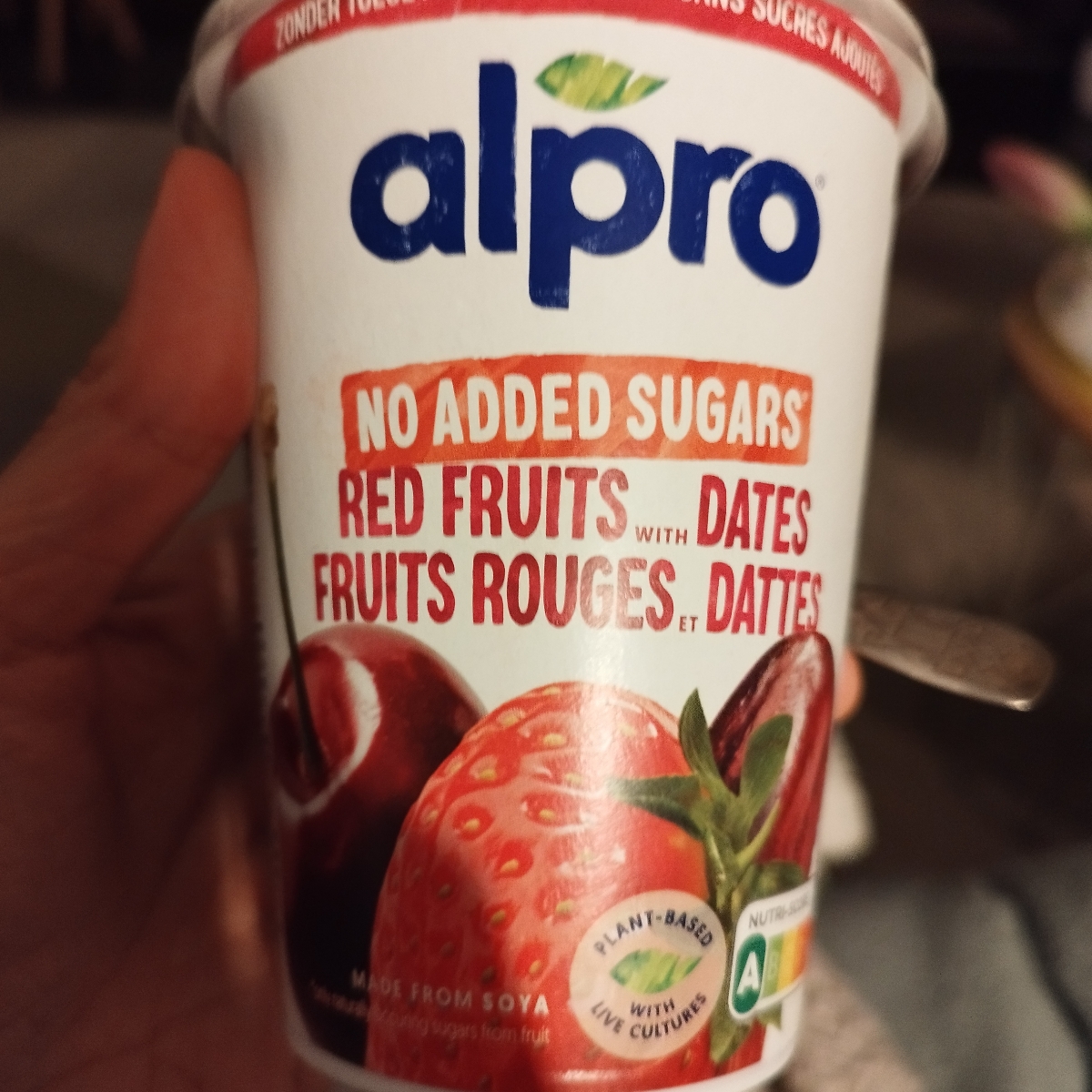 yaourt fruits rouges et dattes from Alpro - Vegan Product Reviews ...