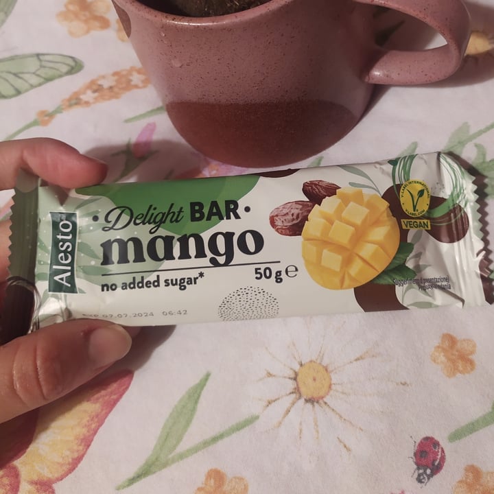 Alesto Delight bar with Mango Review | abillion