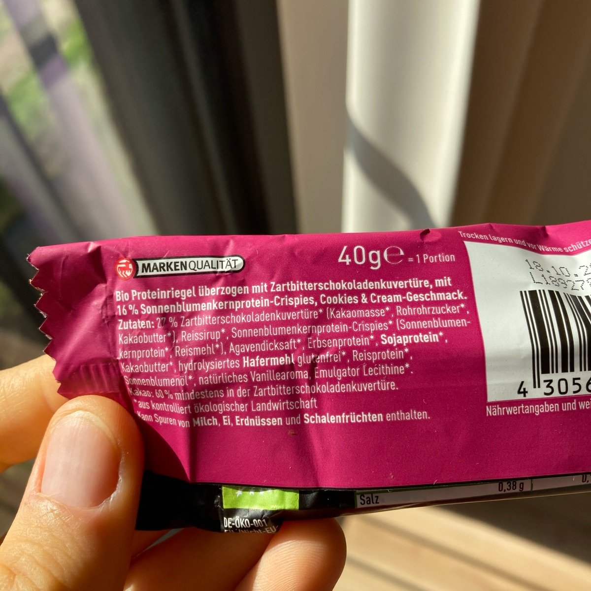 Protein Riegel Cookies & Cream from enerBio - Vegan Product Reviews ...