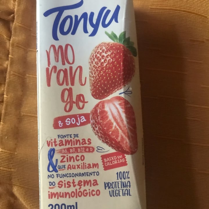 Yakult Tonyu Suco de Morango Review | abillion