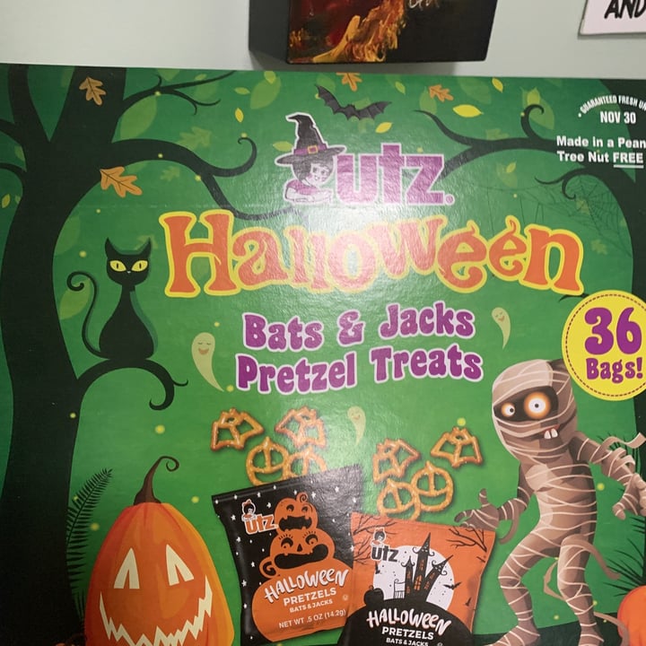 Utz Halloween Bats And Jack's Pretzel Treats Review | abillion