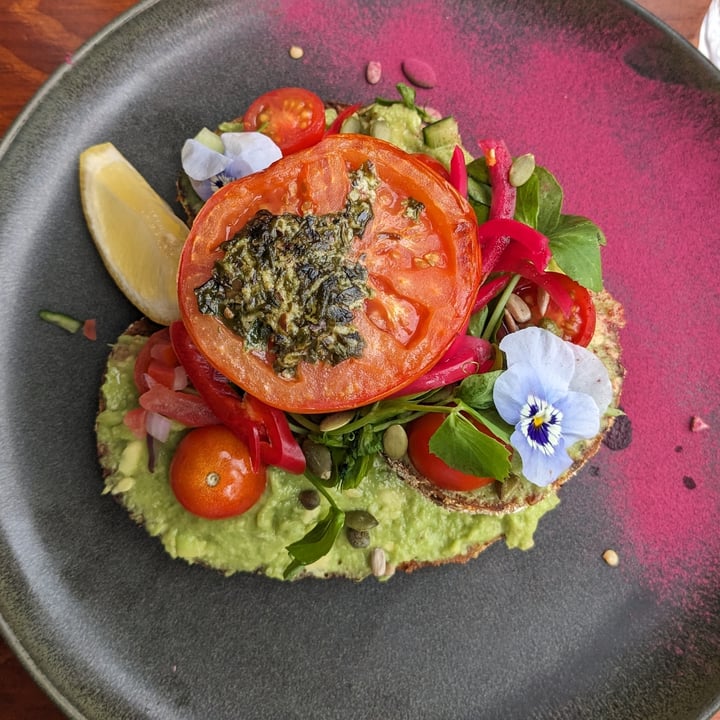 Golden Child Cafe Glen Iris, Australia Avocado Toast Review | abillion