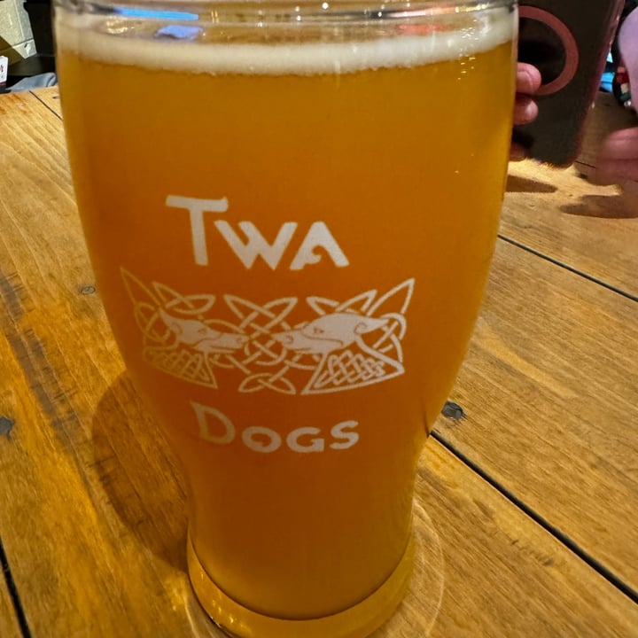 Macaloney's Caledonian Distillery & Twa Dogs Brewery Victoria, Canada ...