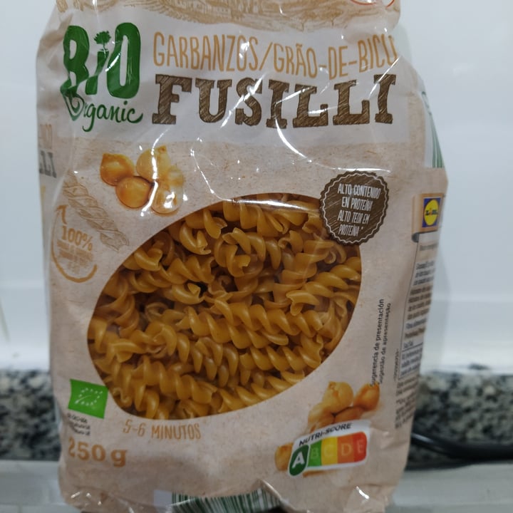 Combino Bio Chickpea Fusilli Review | abillion