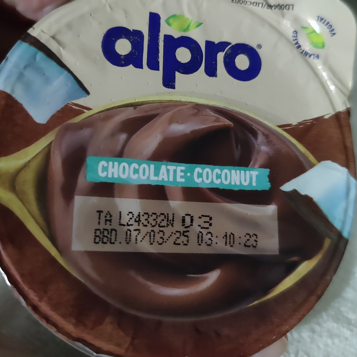 Dessert chocolate-coconut at Alpro - Review by @lukasser | abillion