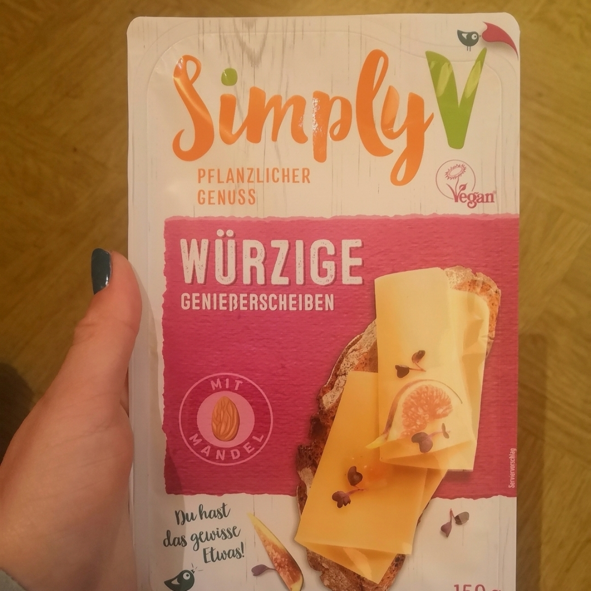 Simply V - Character Genießscheiben Cheddar Style Mandel Review | abillion