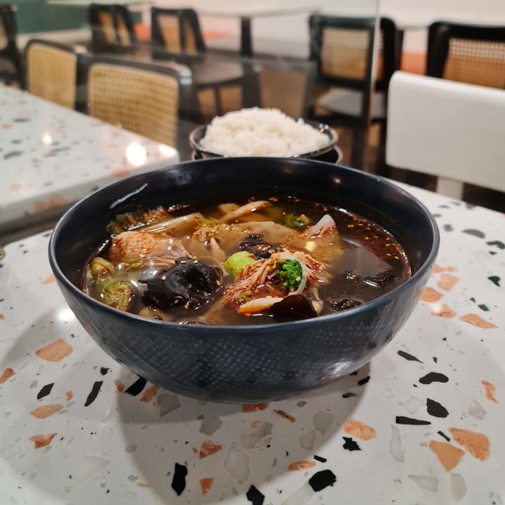 Veggie House Bukit Merah, Singapore Mala Soup Review | abillion