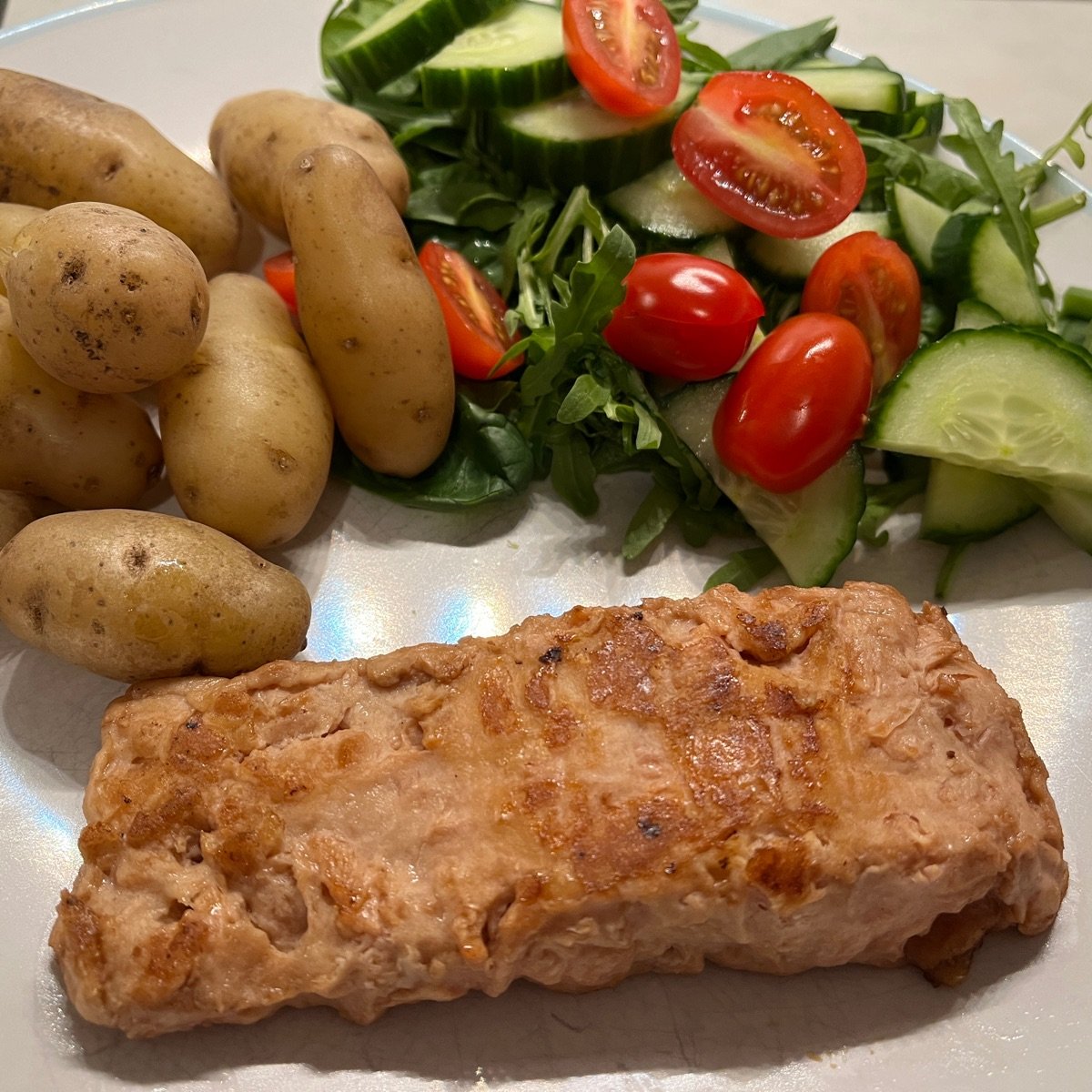 Vivera Plant Salmon Fillet Reviews | abillion