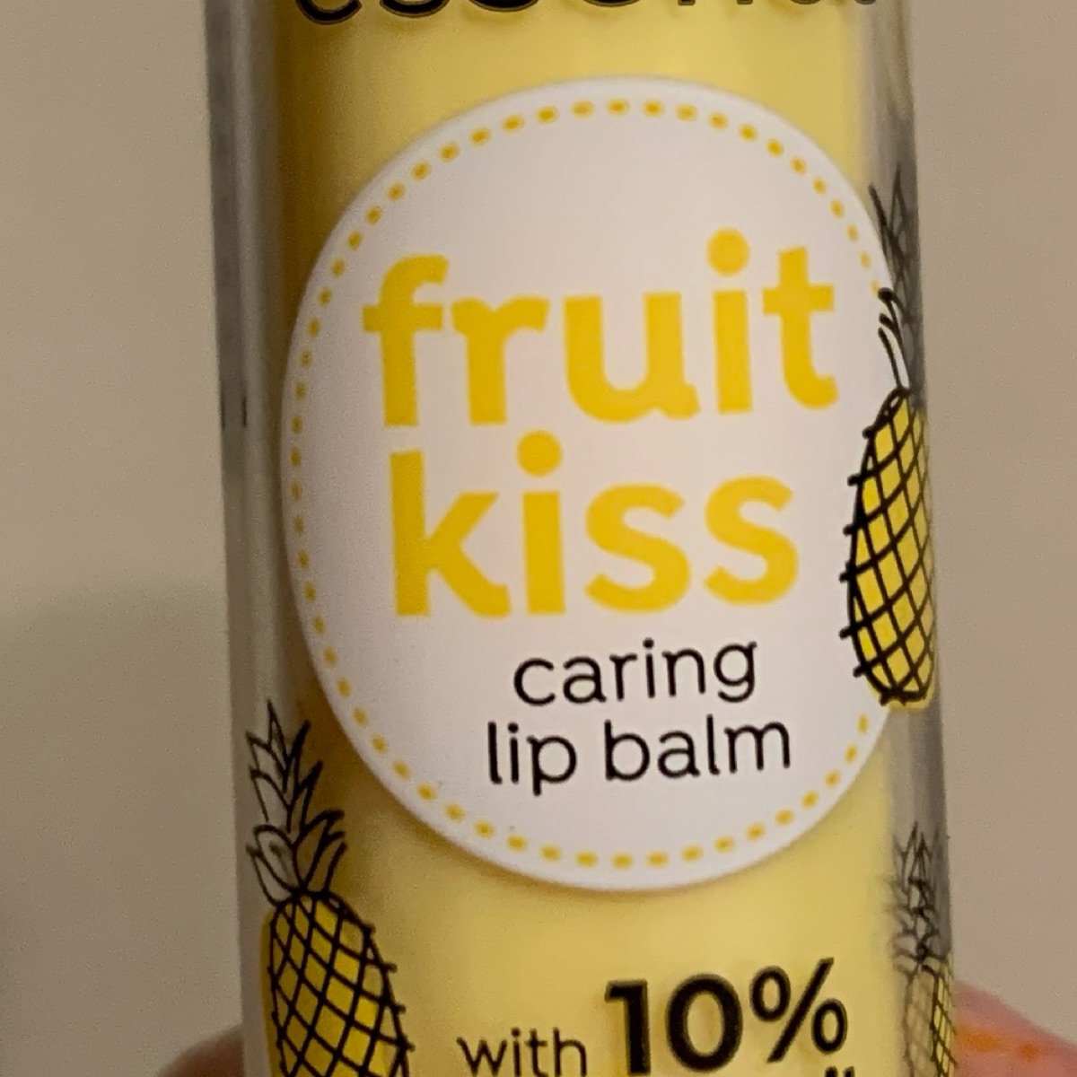fruit kiss caring lip balm 05 pineapple from Essence - Vegan Product ...