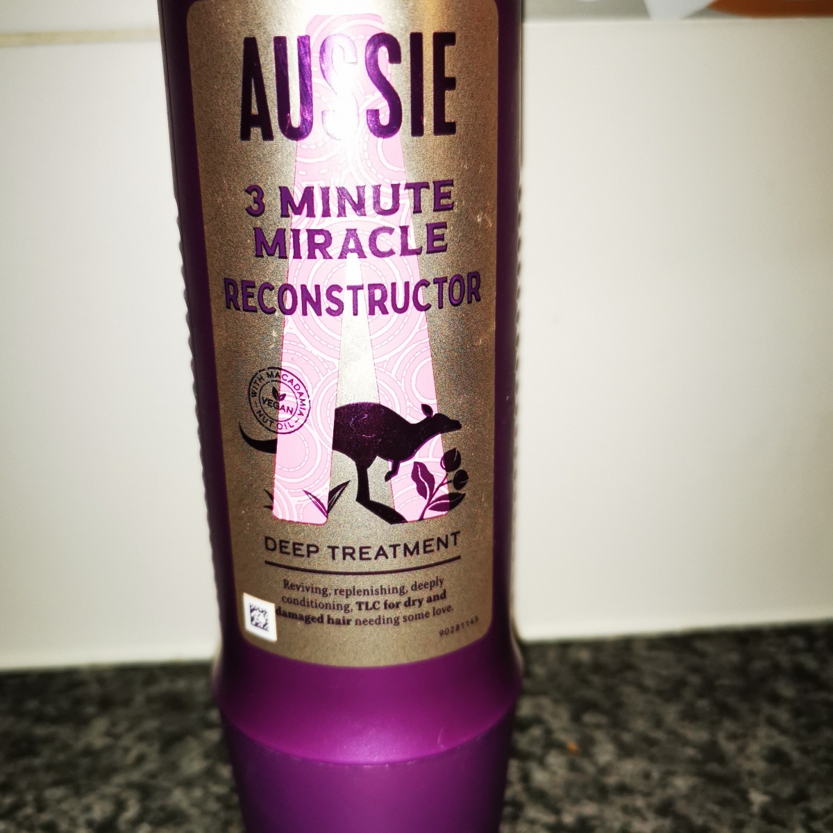 3 Minute Miracle Reconstructor from Aussie - Vegan Product Reviews ...