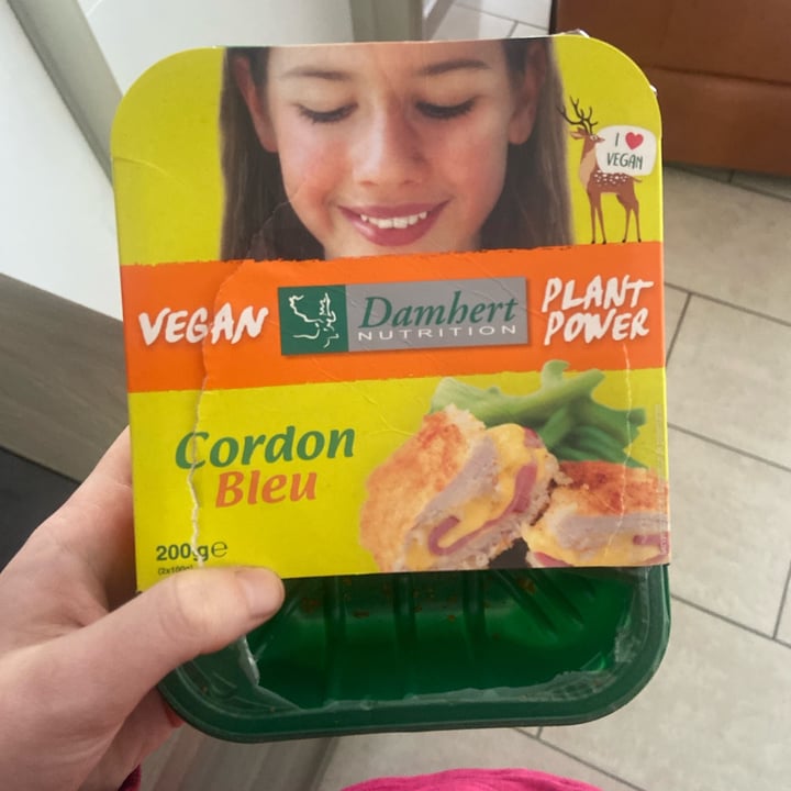 Damhert Nutrition Vegan Cordon Bleu Review | abillion