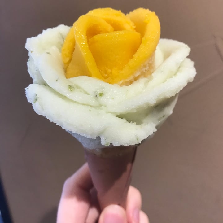 Amorino Gelato - Cambridge United Kingdom Mango Sorbet + Lime & Basil ...