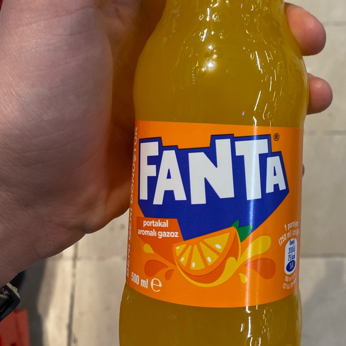 Fanta 2 litros frasco retornável from Fanta - Vegan Product Reviews ...