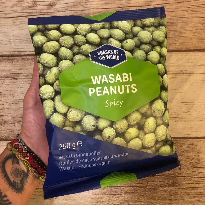 Snacks of the world Wasabi peanuts Review | abillion