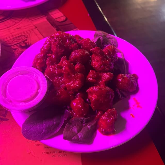 bbq cauliflower wings at Kitchen 17, Chicago - Vegan Dish Reviews ...