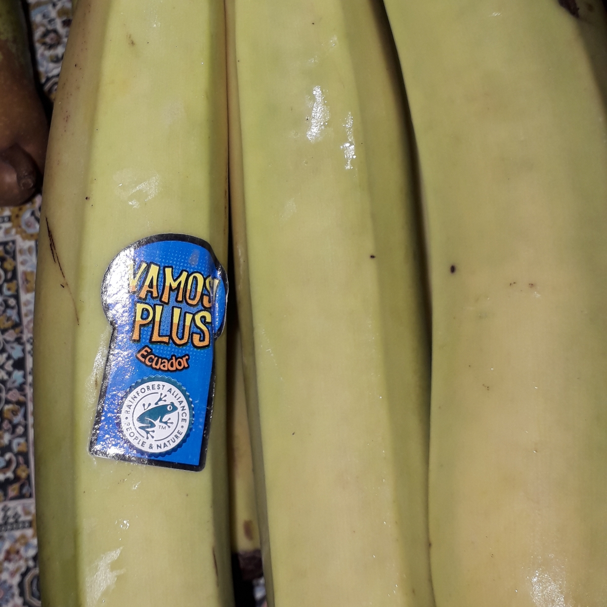 Bananas from Vamos Plus - Vegan Product Reviews & Ratings | abillion