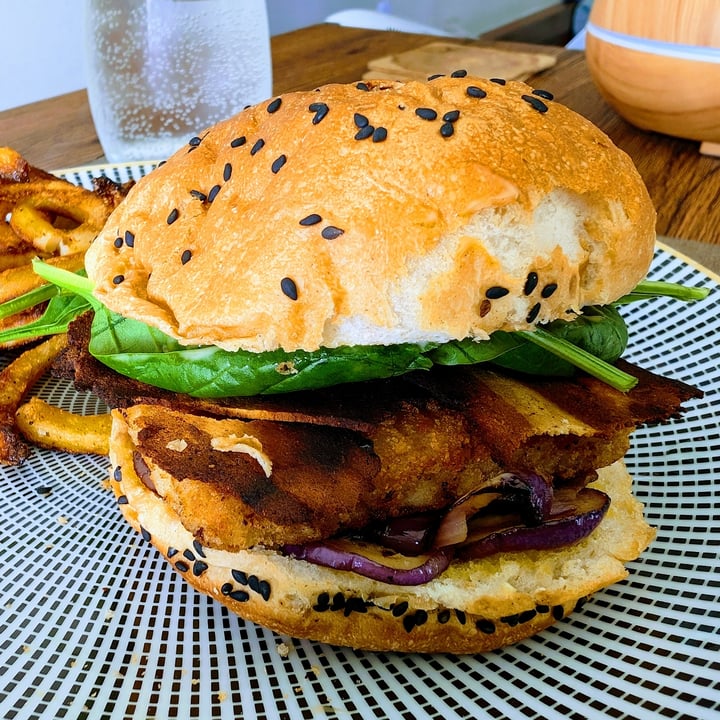 OmniFoods Omni Ocean Burger Review | abillion