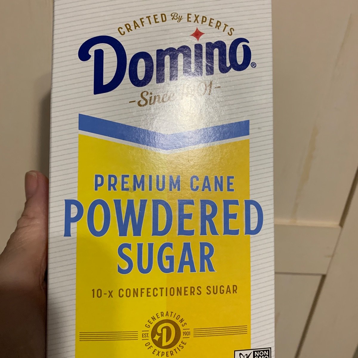 Premiun Cane Powdered Sugar from Domino - Vegan Product Reviews ...