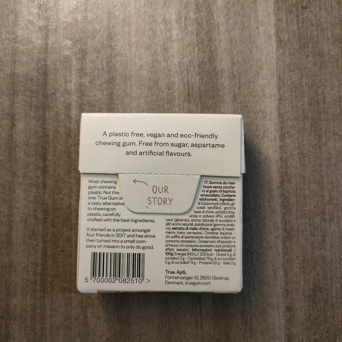 Plastic Free Gum Liquorice & Eucalyptus from True Gum - Vegan Product ...