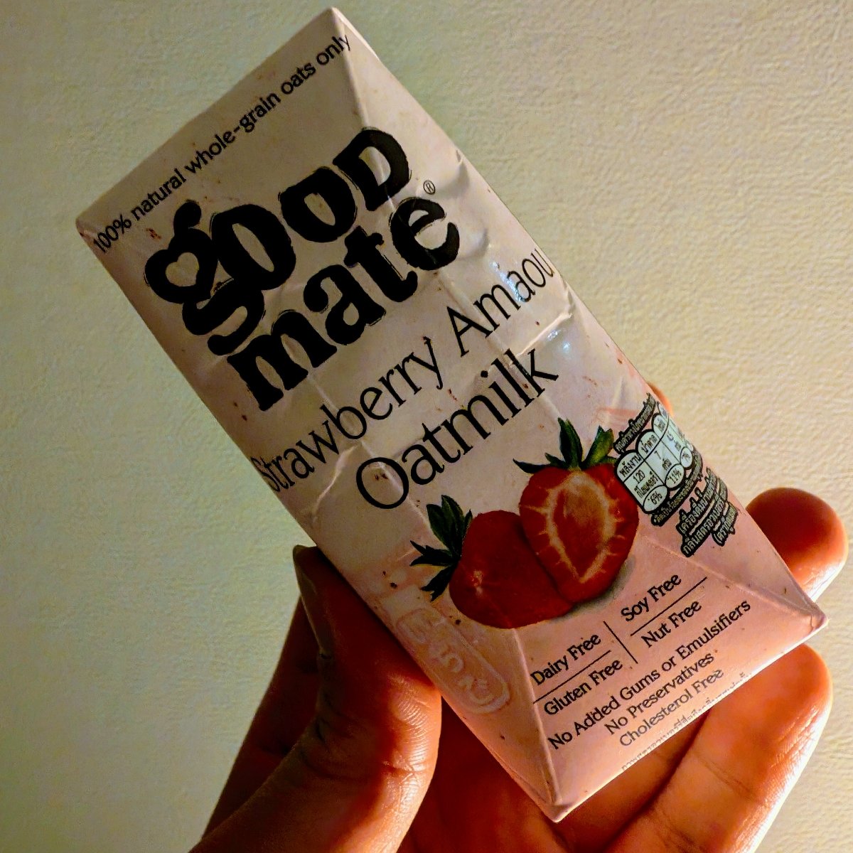 Strawberry Amaou Oatmilk from Good mate - Vegan Product Reviews ...