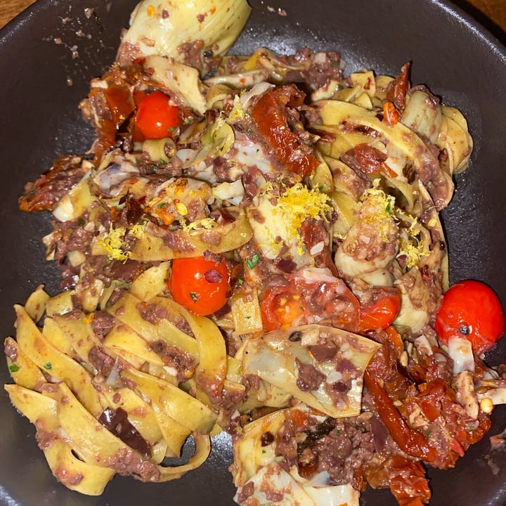 Eatóri Market Downtown Detroit, Detroit, United States pasta with ...